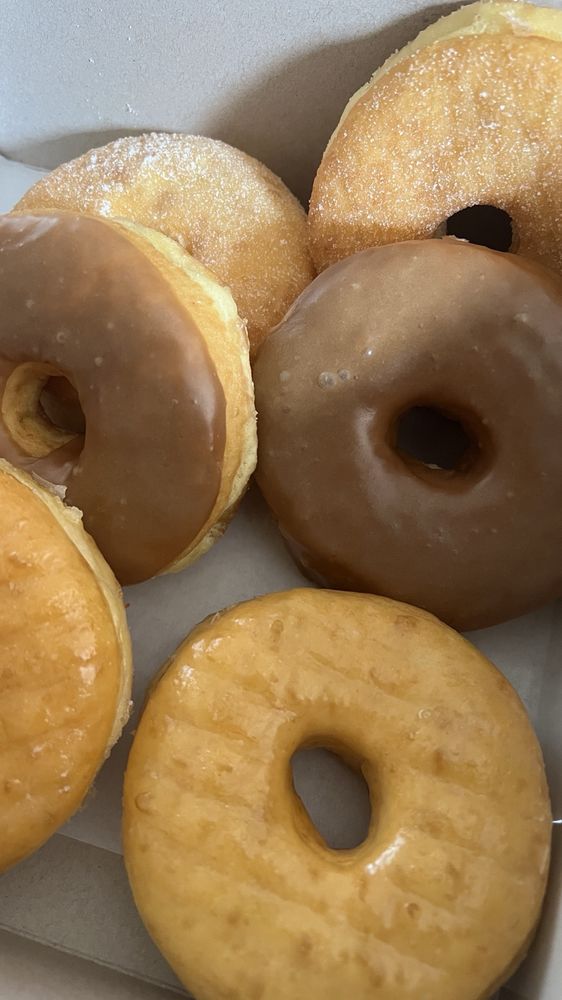 STAR DONUTS - Updated August 2025 - 47 Photos & 67 Reviews - 3008 E ...