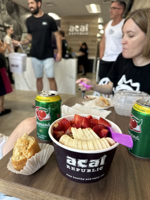 ACAI REPUBLIC - BURBANK - Updated July 2025 - 131 Photos & 69 Reviews ...