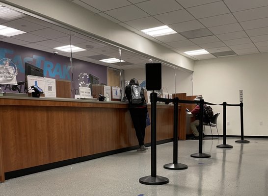 FASTRAK - Updated December 2025 - 92 Photos & 491 Reviews - 375 Beale ...