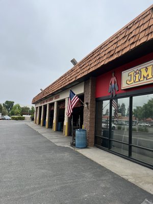 JIM’S TIRE & SERVICE CENTER - Updated December 2025 - 71 Photos & 366 ...