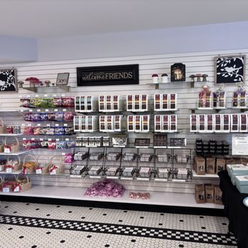 PHILADELPHIA CANDIES - Updated December 2025 - 33 Photos & 27 Reviews ...