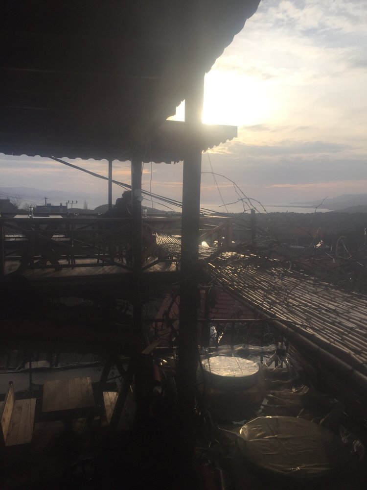 ASSOS EHL-İ KEYF CAFE RESTAURANT - Updated November 2024 - Behramkale ...