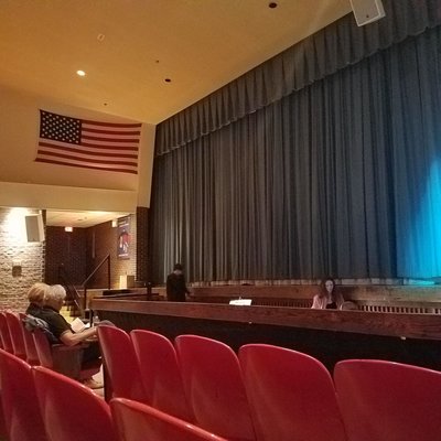 OPERA HOUSE PLAYERS - Updated December 2025 - 18 Photos - 100 High St ...