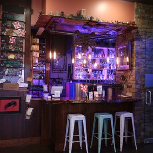 CRUST BREWING - Updated November 2024 - 264 Photos & 192 Reviews - 5500 ...