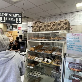 BAGEL TRAIN - Updated November 2025 - 101 Photos & 238 Reviews - 150 ...