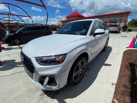 MODWASH - Updated July 2025 - 38 Photos & 33 Reviews - 3474 William ...