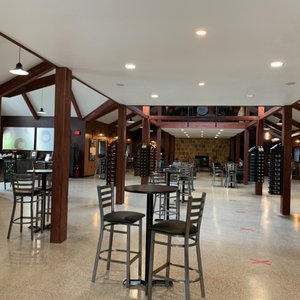 AUTHOR’S KITCHEN + BAR - 65 Photos & 66 Reviews - Bars - 125 E College ...