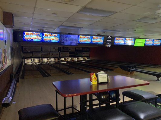 REC BOWL - Updated October 2025 - 74 Photos & 53 Reviews - 40 Crocker ...