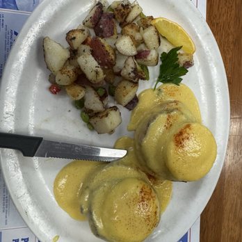 VALHALLA RESTAURANT - Updated October 2025 - 298 Photos & 201 Reviews ...