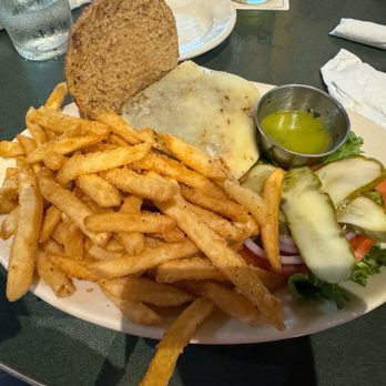 FLAT BRANCH PUB & BREWING - Updated July 2025 - 421 Photos & 923 ...