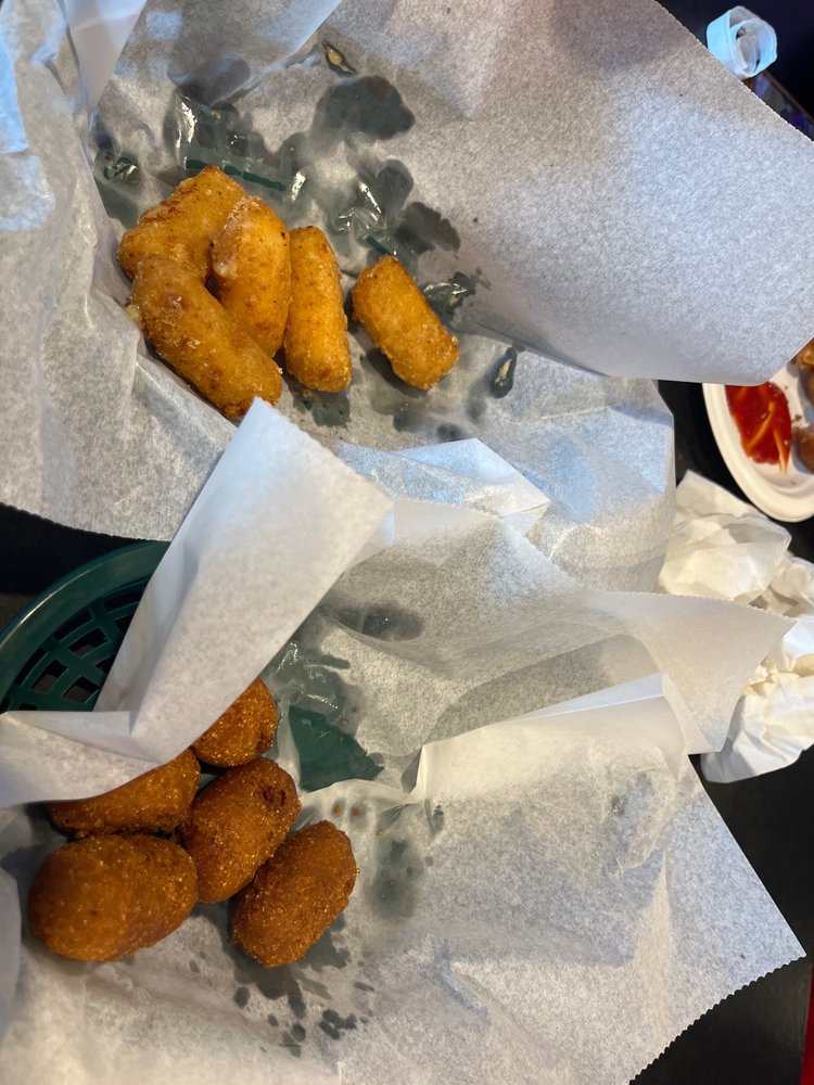 CARDINAL TAVERN - Updated January 2026 - 49 Photos & 94 Reviews - 2920 ...