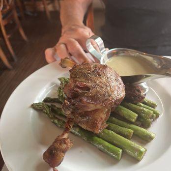 LA BONNE TABLE - Updated December 2024 - 630 Photos & 352 Reviews ...