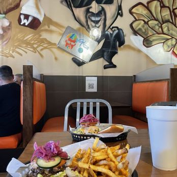 PARADISE VALLEY BURGER - Updated January 2025 - 175 Photos & 145 ...