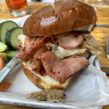 NEW HOLLAND BREWING - THE KNICKERBOCKER - Updated July 2024 - 675 ...