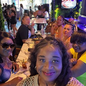 4PLAY KITCHEN & COCKTAILS - Updated December 2025 - 95 Photos & 36 ...