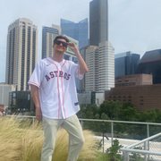 SKYLAWN ROOFTOP AT POST HTX - 74 Photos & 18 Reviews - 401 Franklin St ...