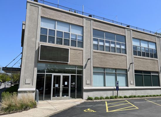 FIRST AMERICAN BANK - Updated November 2025 - 11 Photos & 19 Reviews ...