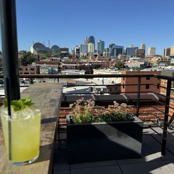 PERCHERON ROOFTOP BAR - Updated October 2025 - 182 Photos & 125 Reviews ...