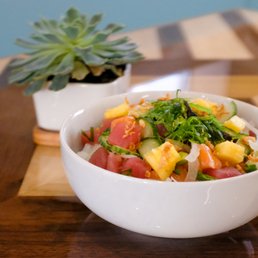 FRESHE POKE - Updated January 2026 - 205 Photos & 208 Reviews - 1102 ...