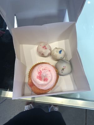 J RAES - Updated May 2024 - 18 Photos & 35 Reviews - 2357 N Maize Rd ...