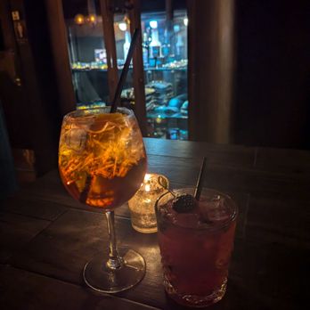 TOM TOM - Updated October 2024 - 1442 Photos & 1096 Reviews - 8932 ...