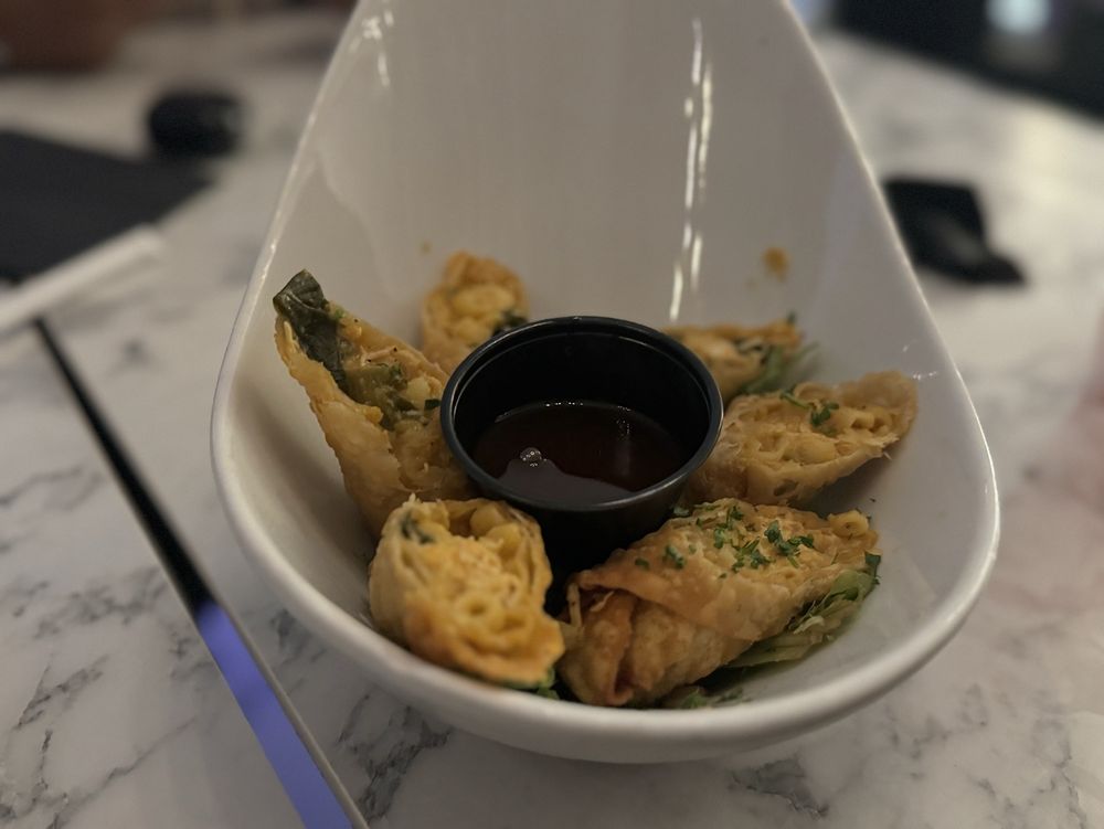 SOUTHERN QUEENZ RESTAURANT & BAR - Updated January 2025 - 301 Photos ...