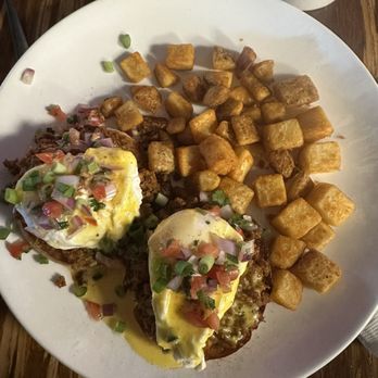 TOAST 101 - Updated May 2024 - 379 Photos & 341 Reviews - 4699 E ...