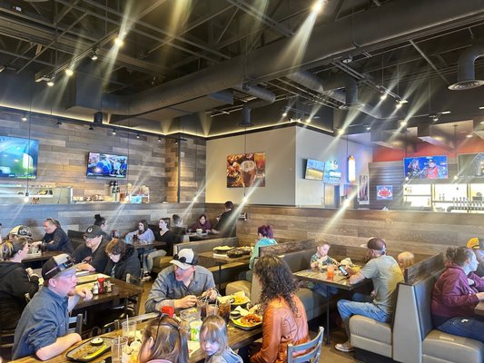 WINGERS RESTAURANT & ALEHOUSE - Updated December 2025 - 26 Photos & 66 ...