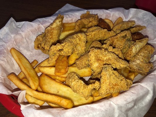 CRAZY CATFISH RESTAURANT - 17 Photos & 37 Reviews - Seafood - 805 W ...
