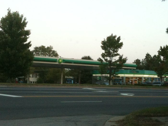 HAN-DEE HUGO’S NUMBER 65 - 5620 Atlantic Ave, Raleigh, North Carolina ...