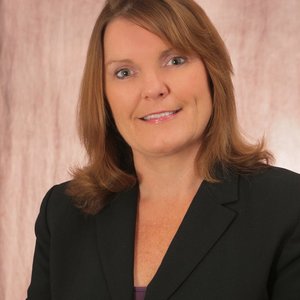 QUANADA - Updated January 2026 - 2707 Maine St, Quincy, Illinois ...