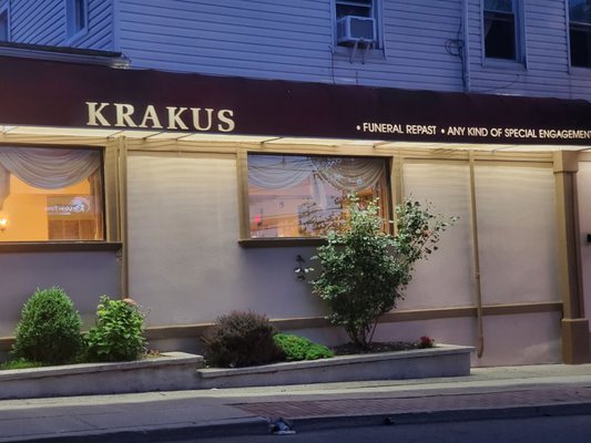 KRAKUS RESTAURANT - Updated August 2025 - 24 Photos & 47 Reviews - 208 ...