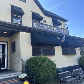 C VIEW INN - Updated March 2025 - 164 Photos & 218 Reviews - 1380 ...
