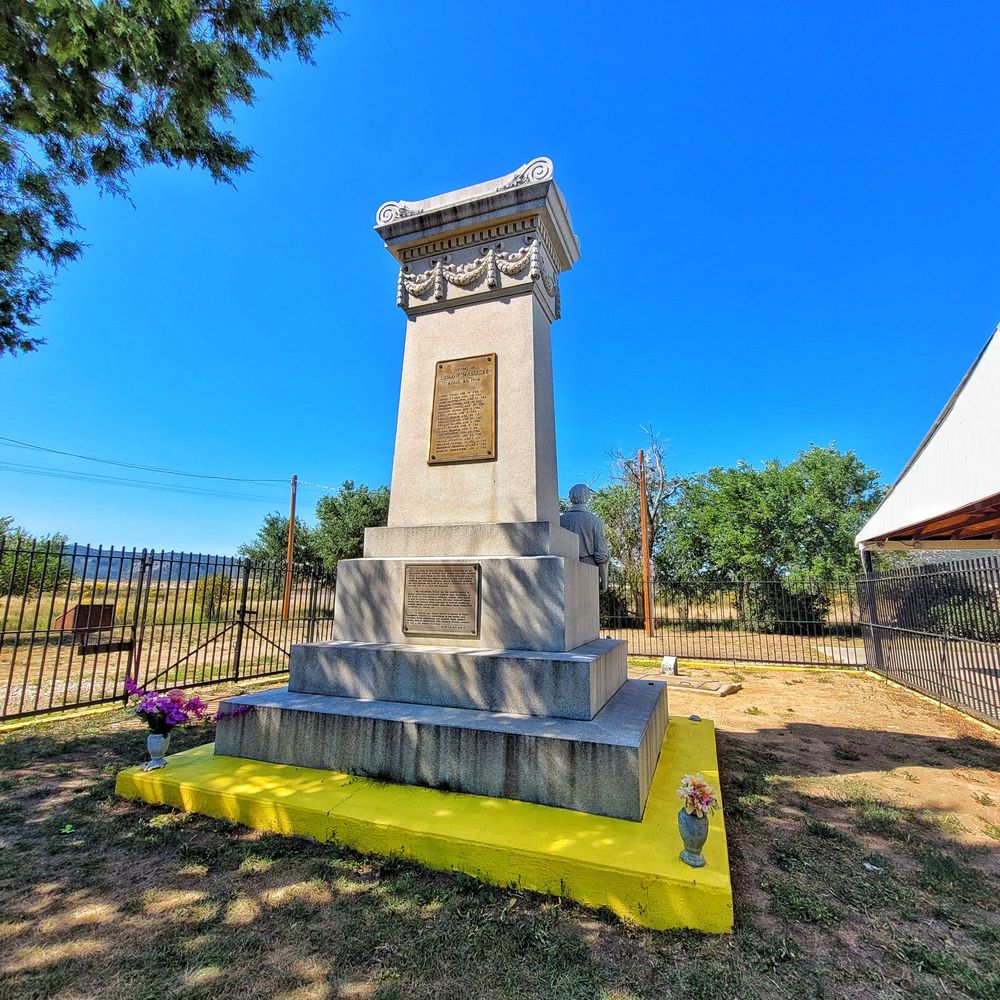 LUDLOW MEMORIAL MONUMENT - Ludlow, Colorado - Landmarks & Historical ...