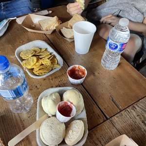 LAKE AGNES TEA HOUSE - 354 Photos & 118 Reviews - Tea Rooms - Lake ...