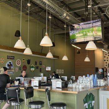 ATLAS CHICKEN - Updated October 2025 - 51 Photos & 47 Reviews - 1048 W ...