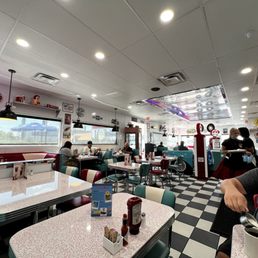 4 SPEED ON 50’S DINER - Updated July 2025 - 64 Photos & 47 Reviews ...