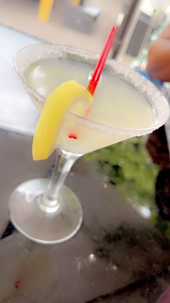 ELEVEN19 KITCHEN & COCKTAILS - 1119 10TH ST, North Chicago, Illinois ...