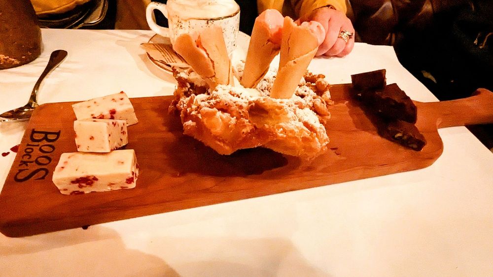 TABOR ROAD TAVERN - Updated December 2024 - 416 Photos & 659 Reviews ...