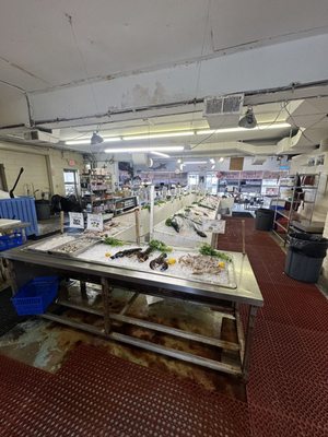 CAPTAIN BEN’S FISH MARKET - Updated December 2025 - 54 Photos & 22 ...