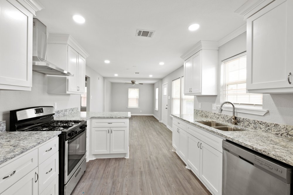 ASTRO REPAIR & MAINTENANCE - 10 Photos - Houston, Texas - Flooring ...