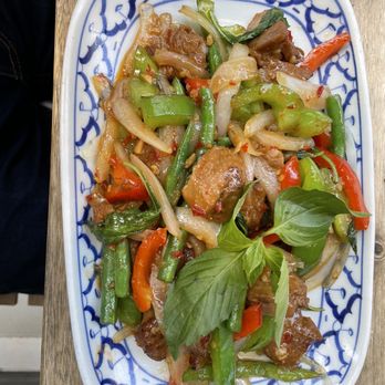 GLUR THAI - Updated July 2024 - 659 Photos & 326 Reviews - 144 W 19th ...