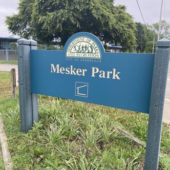 MESKER PARK ZOO & BOTANIC GARDEN - Updated October 2025 - 255 Photos & 43 Reviews - 1545 Mesker ...