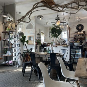 APOTHECA FLOWERS & TEA CHEST - Updated May 2026 - 77 Photos & 101 ...