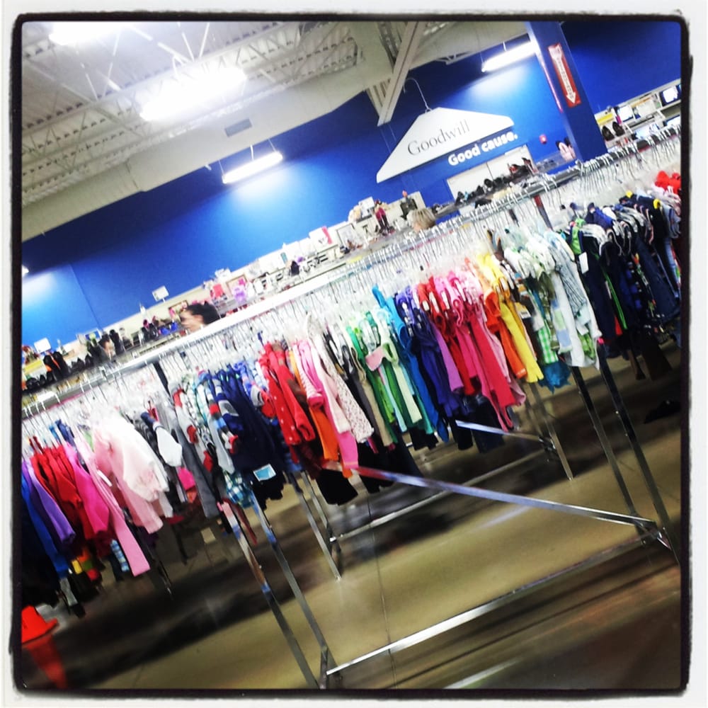 GOODWILL STORE - Updated October 2025 - 16 Photos & 15 Reviews - 8450 N ...