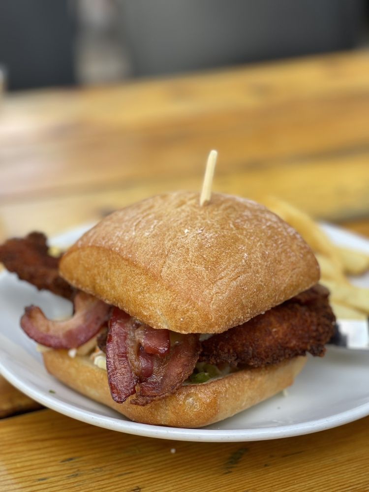 WAYFINDER BEER - Updated September 2024 - 472 Photos & 342 Reviews ...