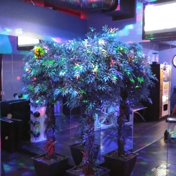 F212 STEAM - Updated December 2025 - 35 Photos & 16 Reviews - 1048 ...