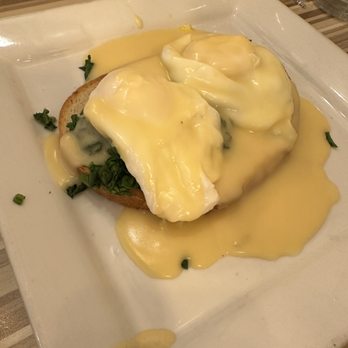 AMA BISTRO - Updated July 2025 - 159 Photos & 161 Reviews - 215 S State ...