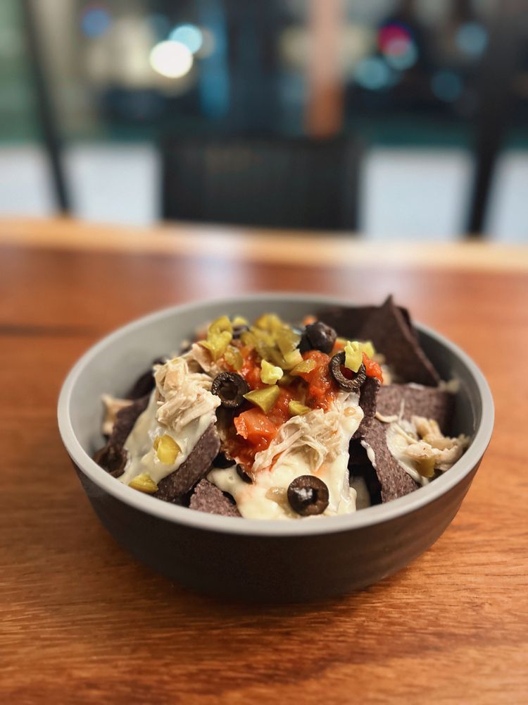 THE KITCHEN TABLE - Updated July 2025 - 19 Photos - 1733 Riverside Dr ...