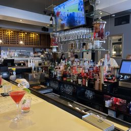 EMBARGO - Updated December 2025 - 348 Photos & 509 Reviews - 453 Main ...